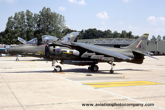 The Aviation Photo Company | Harrier/AV-8 | RAF 3 Squadron HS Harrier ...