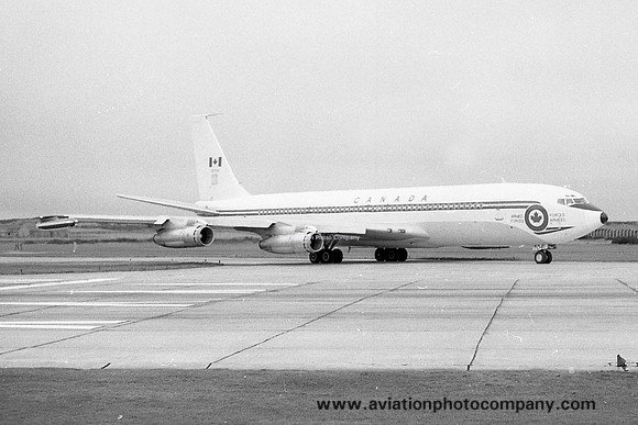 The Aviation Photo Company | C-135/C-137 types/Military Boeing 707s ...