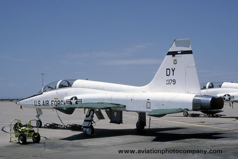 The Aviation Photo Company | T-38 Talon (Northrop) | USAF 7 BW Northrop ...