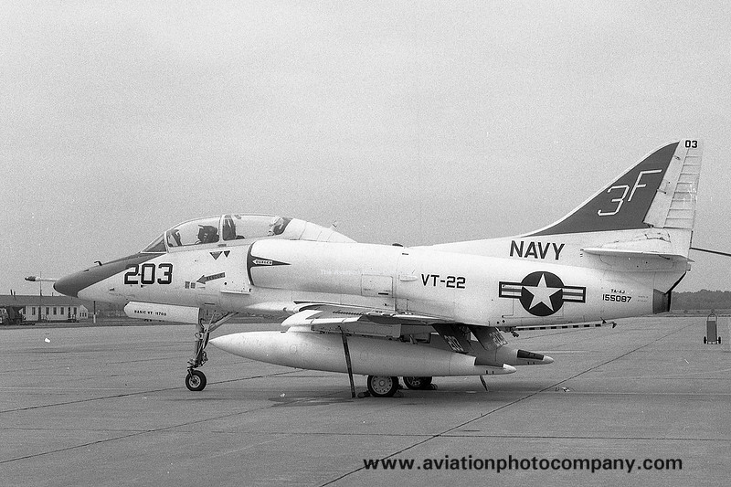 The Aviation Photo Company | A-4 Skyhawk (Douglas) | US Navy VT-22 ...